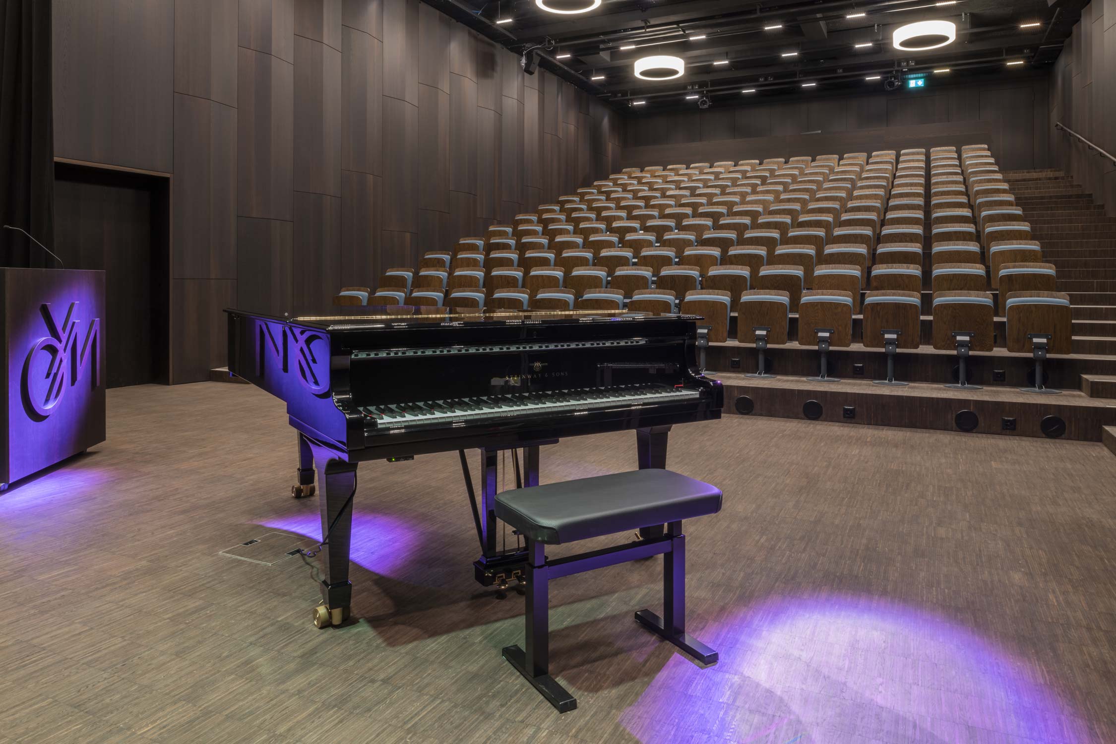 OYM Zentrum für Spitzensport, Zug, CH - Regine Giesecke