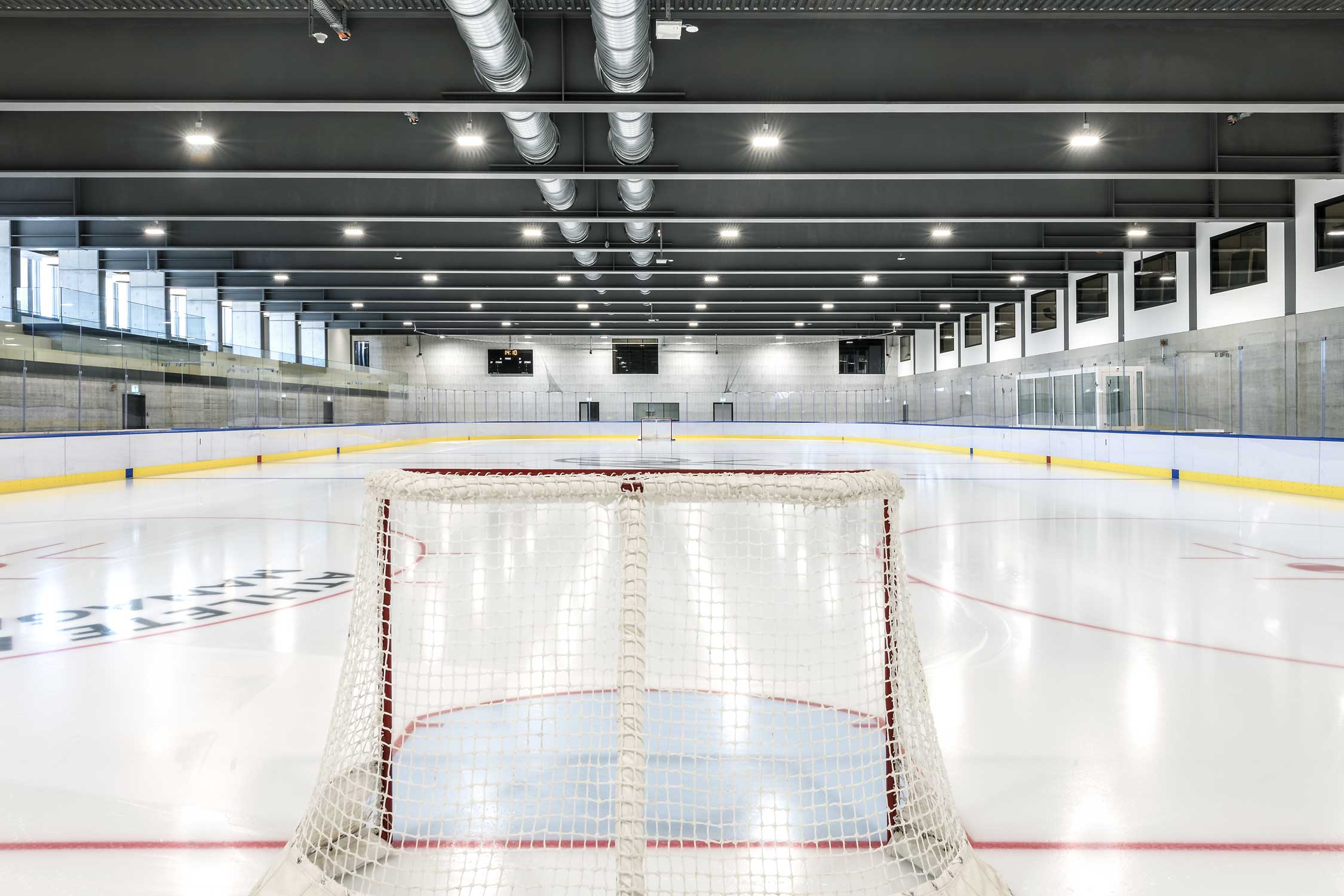 OYM Zentrum für Spitzensport, Zug, CH - Regine Giesecke